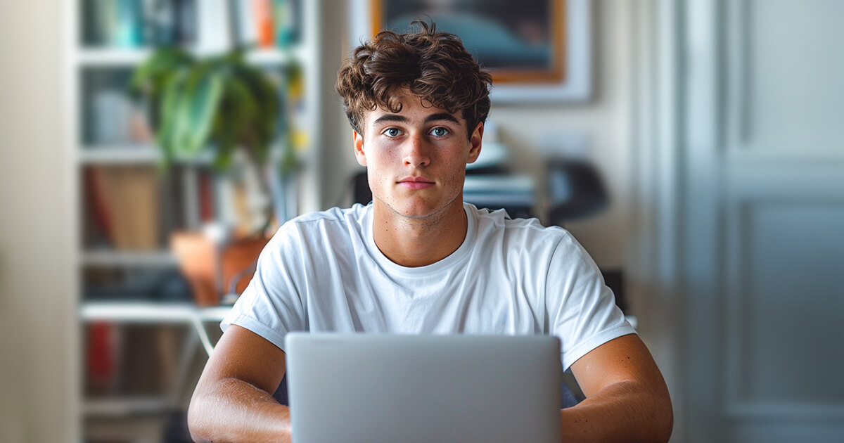 Poursuite d'études : Que faire après un BTS SIO ou CIEL